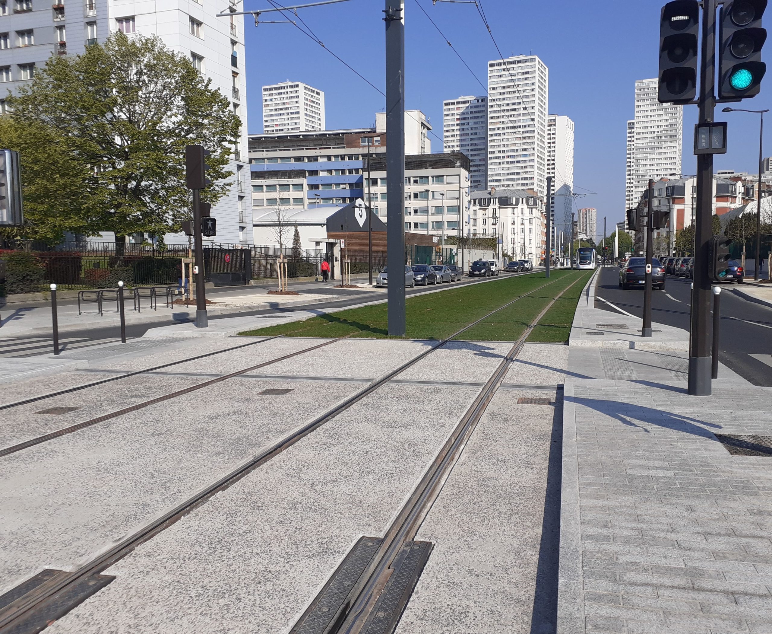 TRAM PARIS LIGNE 9 - Cominex